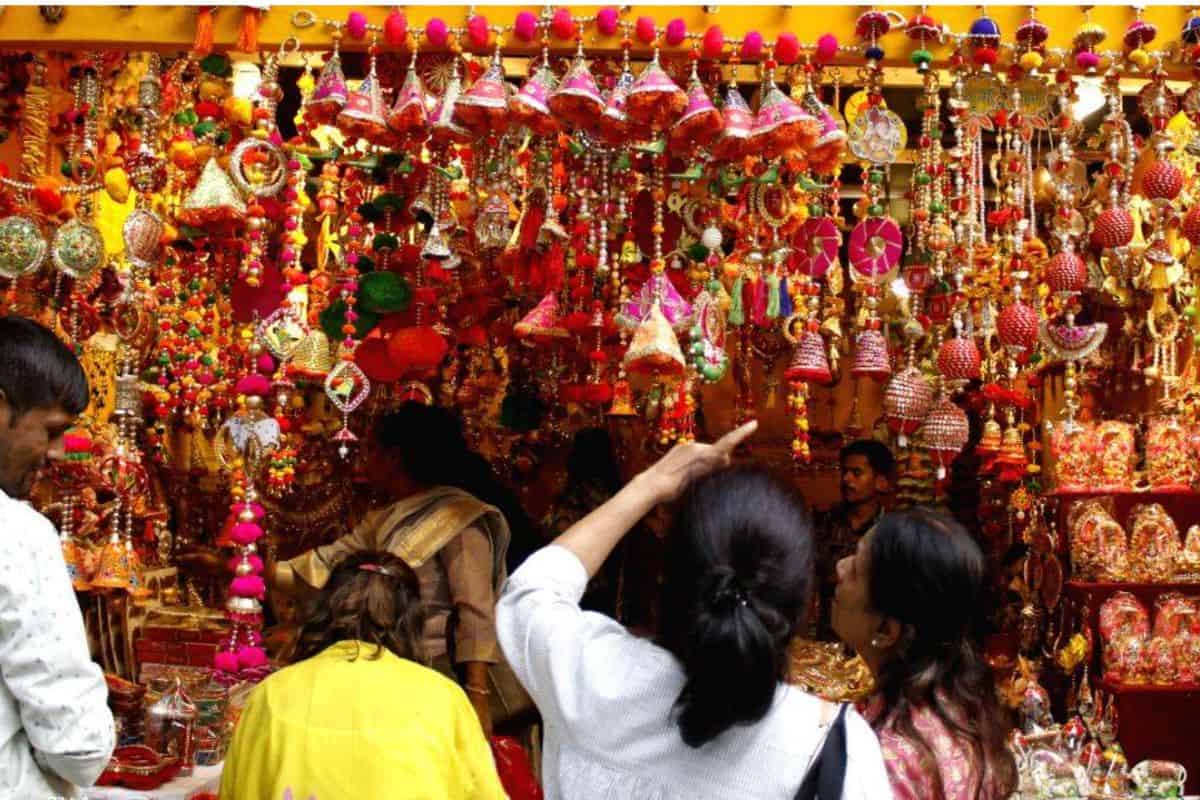 Exploring the Charms of Old Delhi: 20 Top Things to Do and See